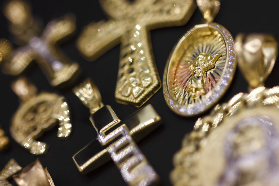 10K Pendants – The Ark Jewelry